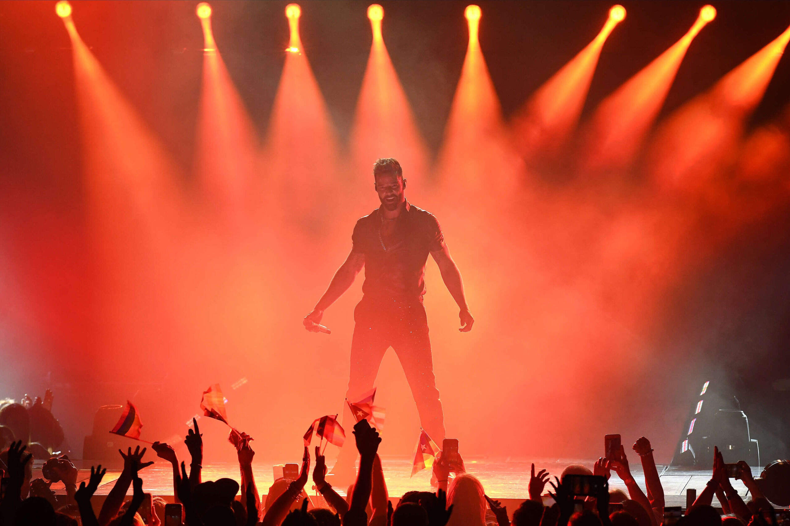 Congreso clasifica a «Livin’ la vida loca» como tesoro sonoro - NotiCel ...