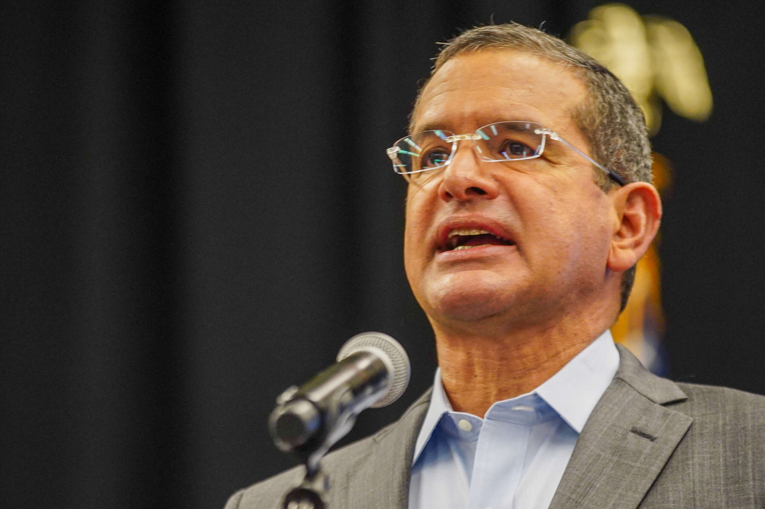 EN VIVO: Pierluisi atiende la prensa tras inaugurar puente en Naguabo ...