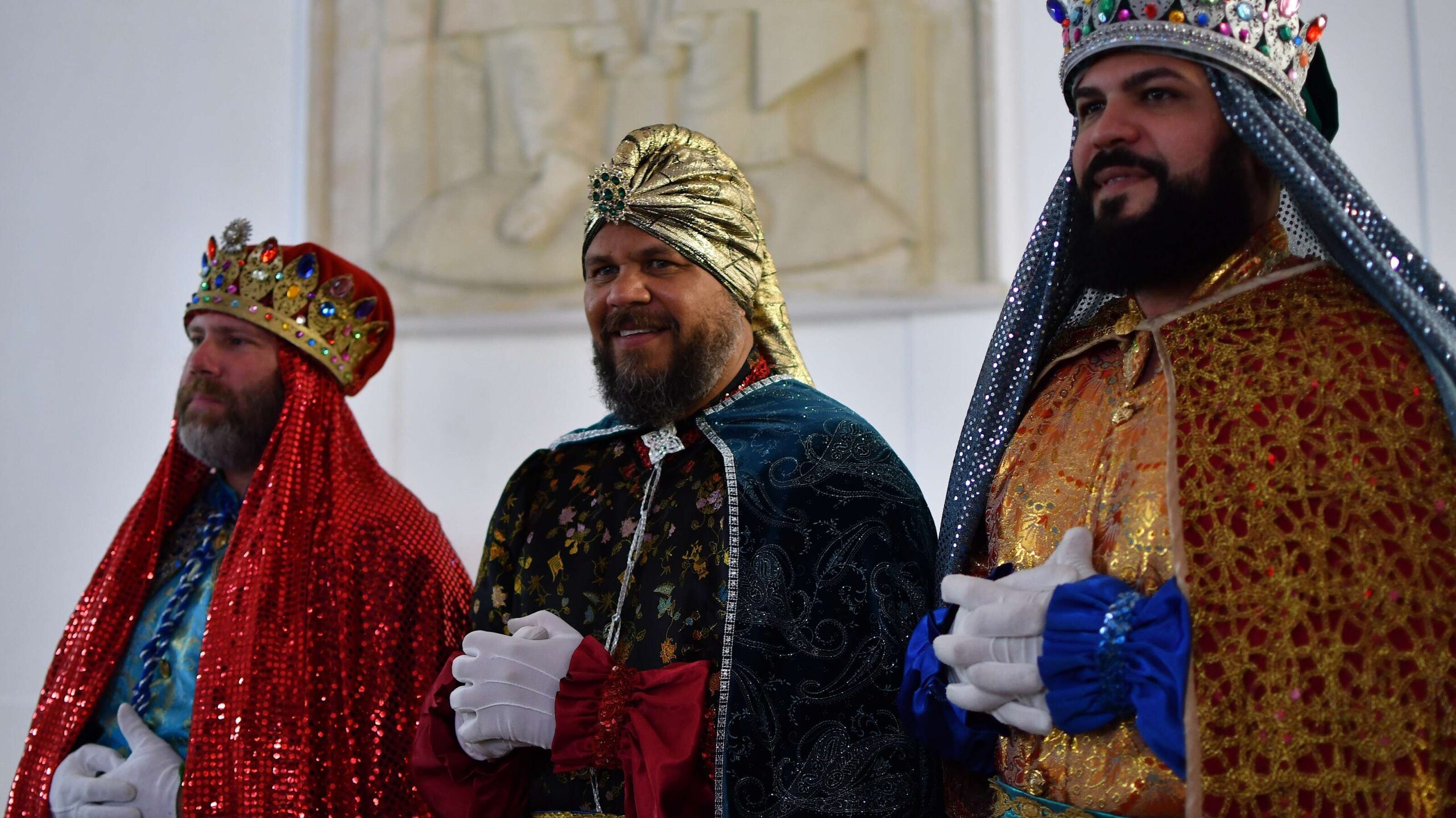 En Cataño primera parada de los Reyes Magos - NotiCel - La verdad como es - Noticias de Puerto ...
