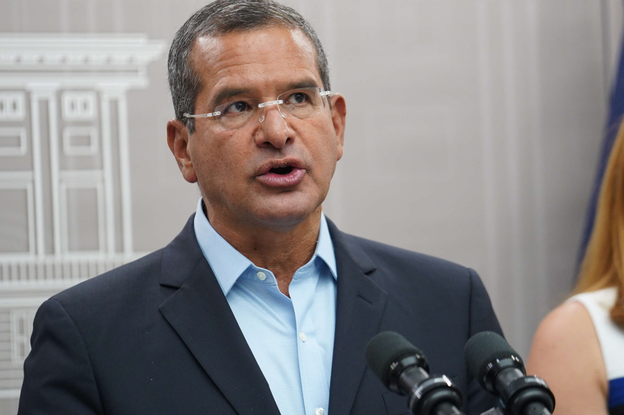 Gobernador Pierluisi extiende estado de emergencia por violencia de ...