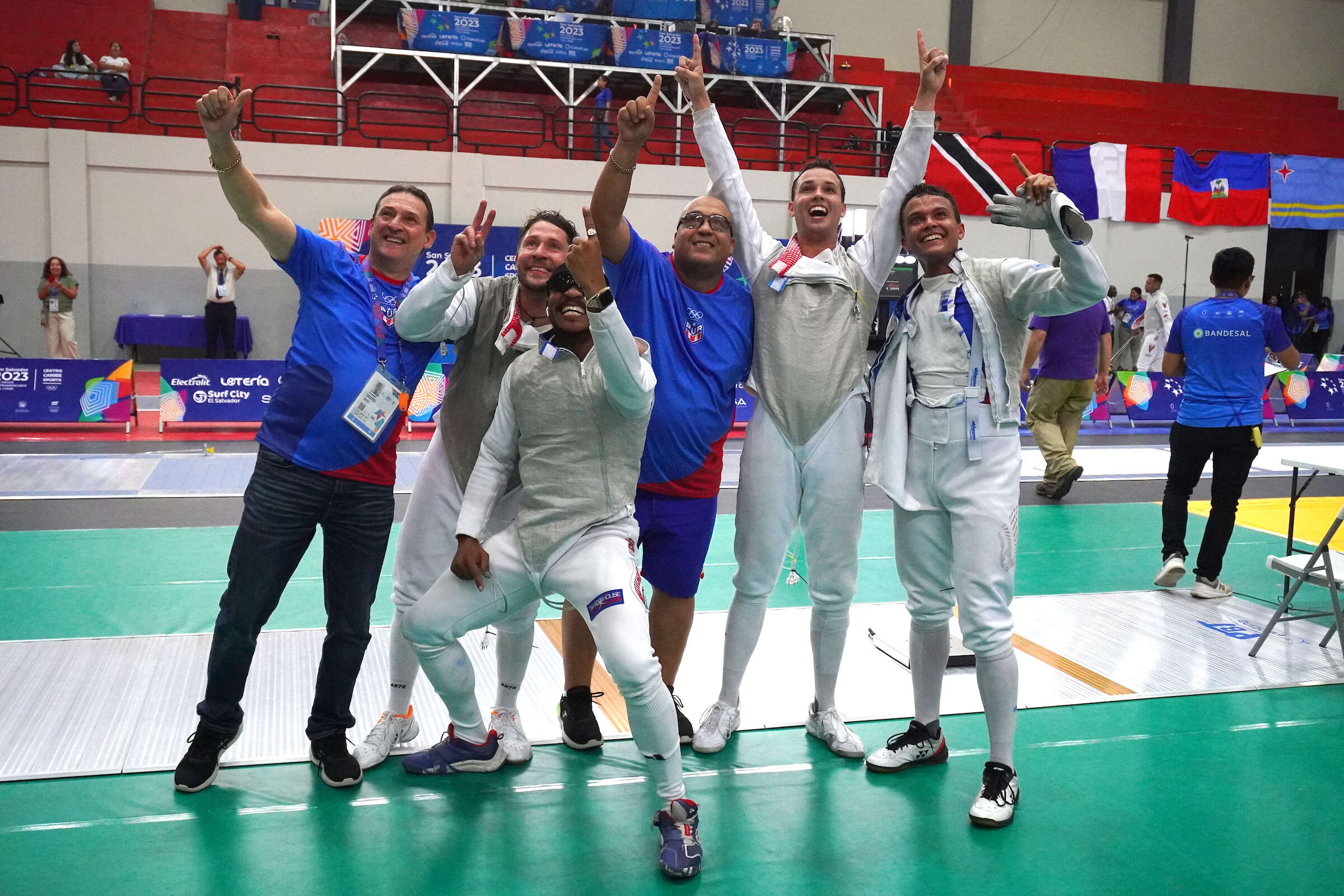 Esgrima le da la vigésima medalla de oro a Puerto Rico en los Juegos ...