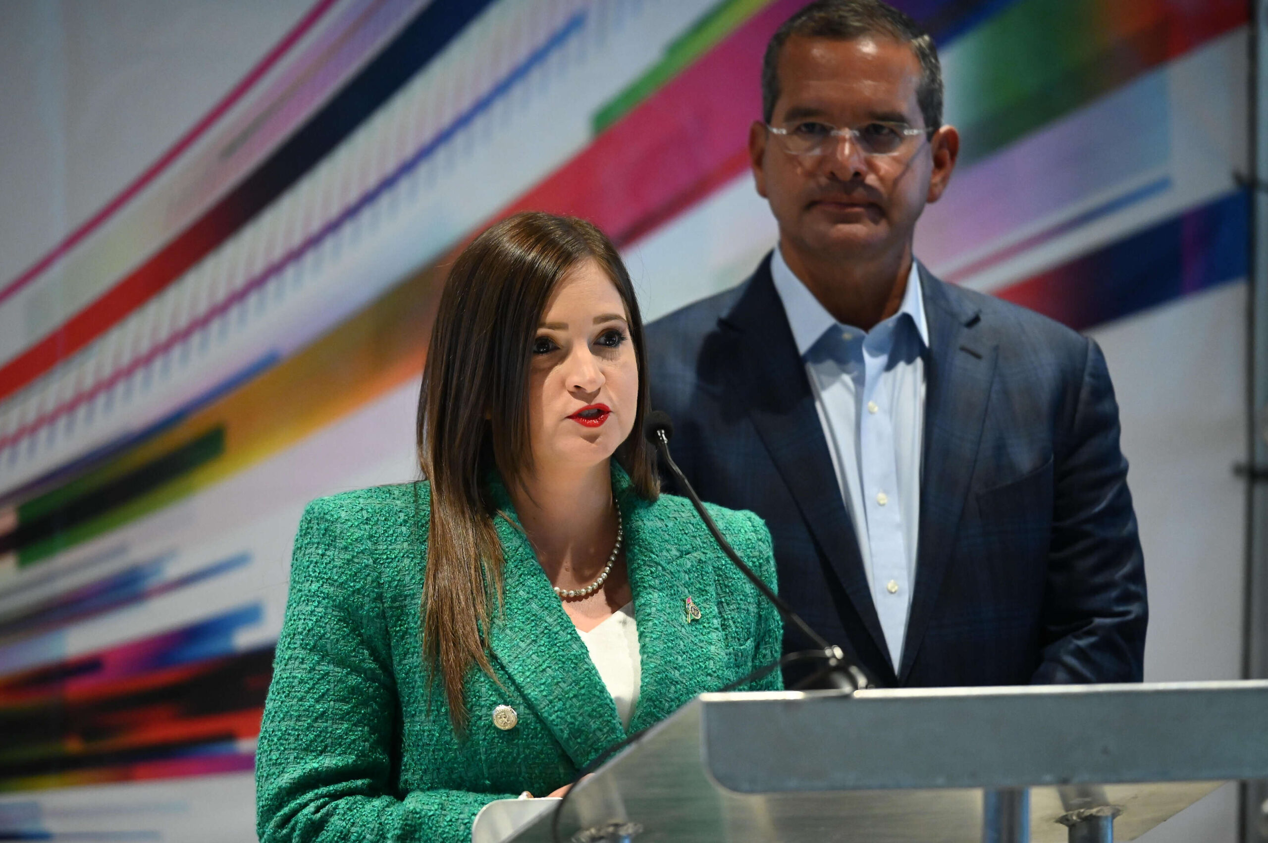 Tiroteo de versiones penepés sobre el Cesco de Bayamón - NotiCel - La ...