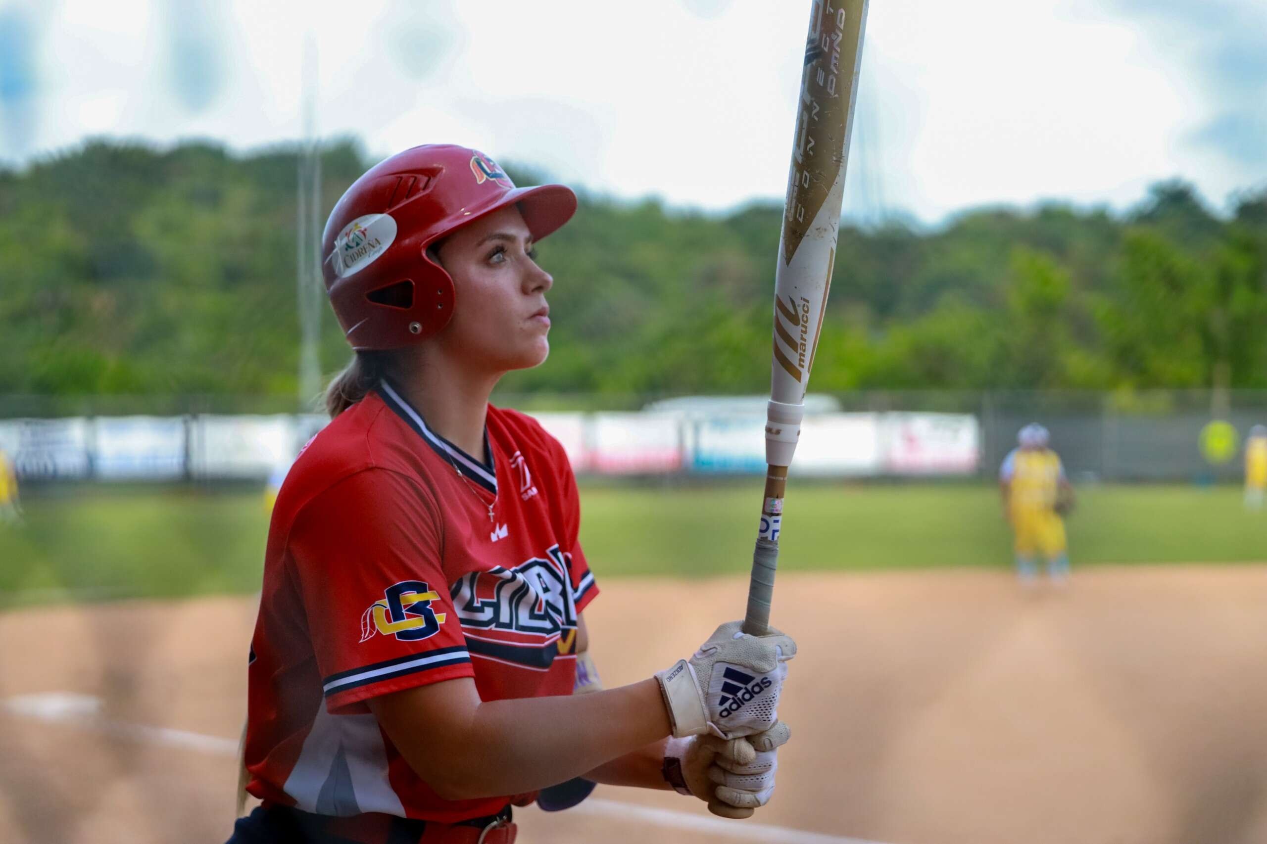 En carrera Brooke Nelson para la triple corona del sóftbol superior ...