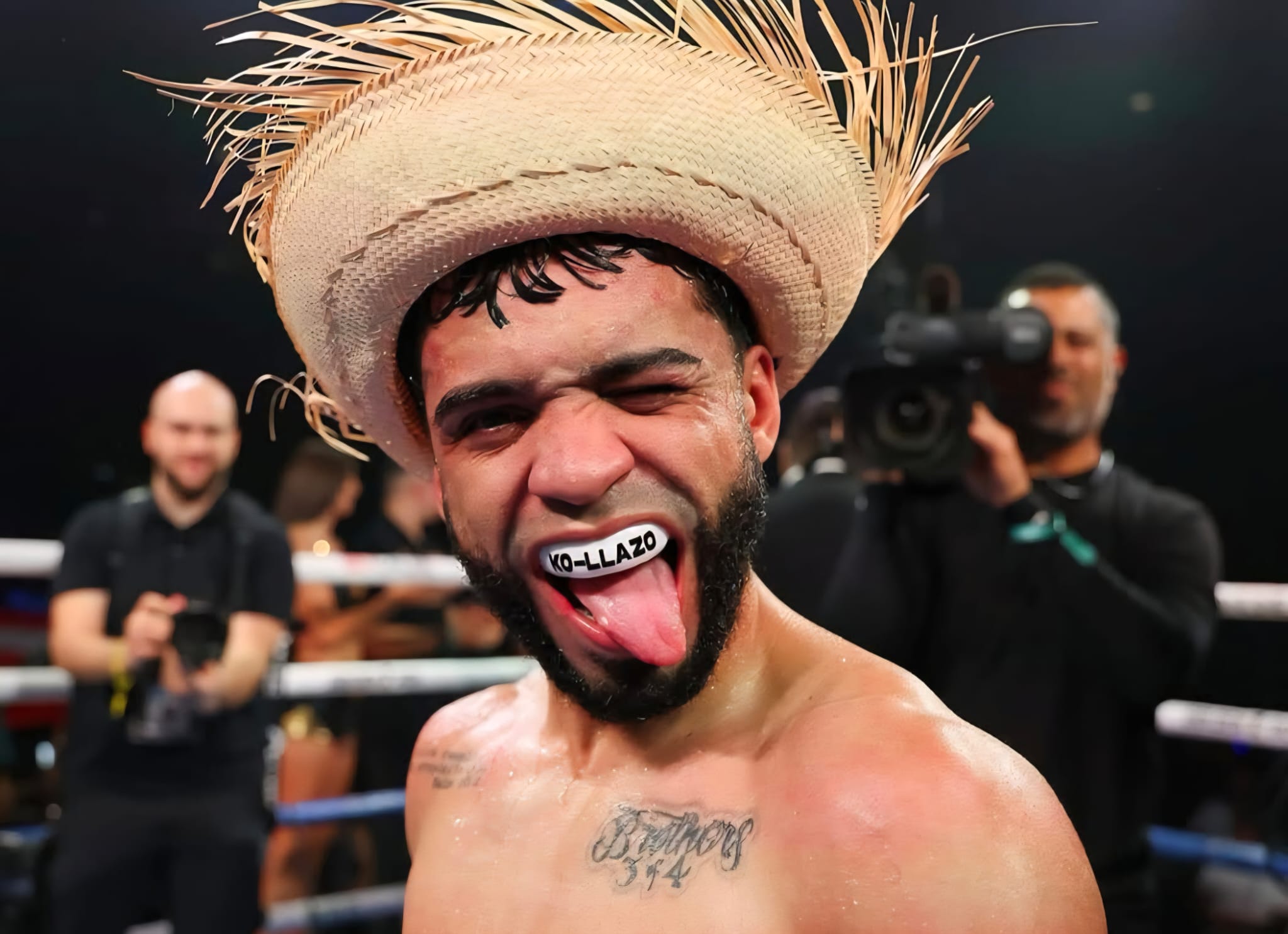 Oscar Collazo pone el ojo en limpiar la división mini mosca - NotiCel ...